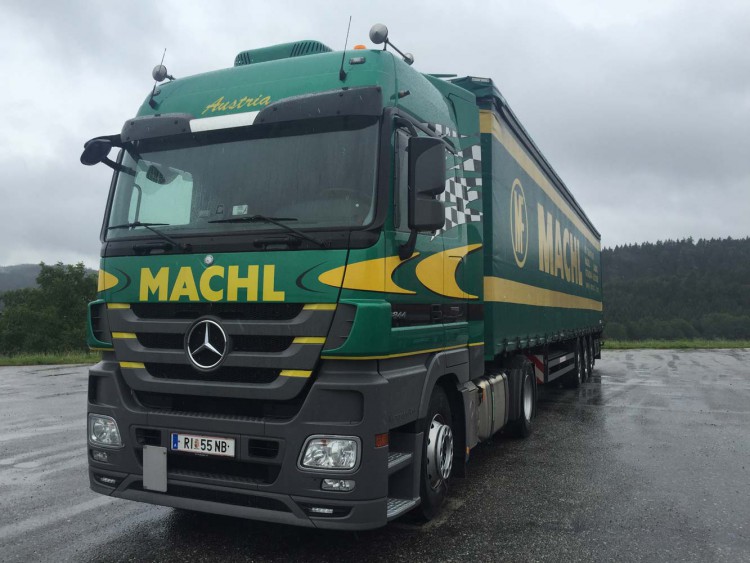 Tautliner - Machl Transporte